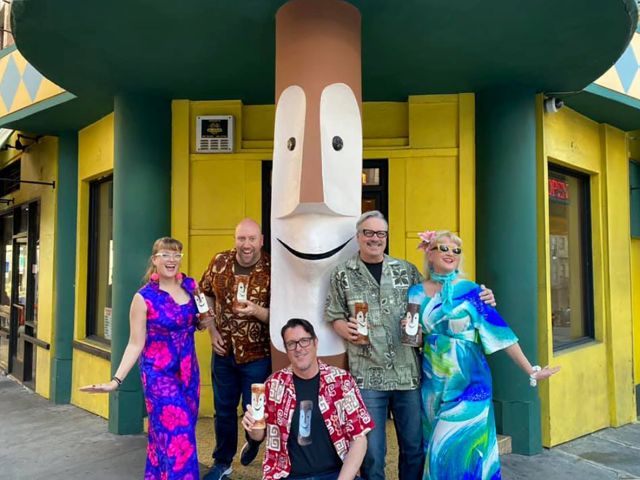 Fans Bring New Life to a Tiki Treasure | Eichler Network