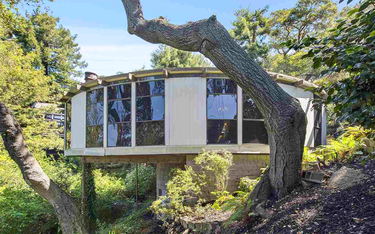 Round House that Got Away | Eichler Network